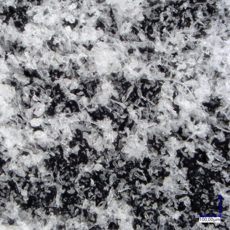 Fine powder of bamboo fibres with high fibre content for food